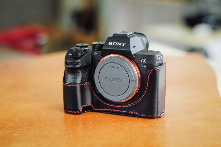 Sony A7m3 일마레 가죽공방 속사케이스 [소니 A7M3 케이스] : 네이버 블로그