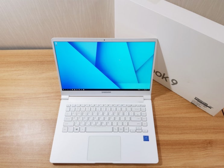 SOLDOUT 699,000원 15인치 삼성전자 노트북9 metal NT900X5H-K28W [4405U,8GB,SSD128GB] 1.29kg : 네이버 블로그