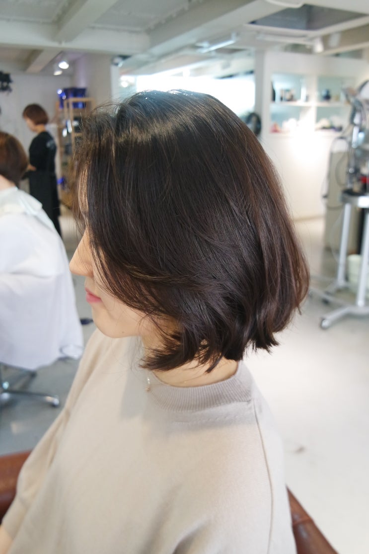 차분하고 볼륨감있는 단발머리펌 : 네이버 블로그