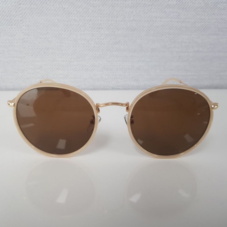 선글라스 브랜드는 역시 비치비치 다비치~ : 네이버 블로그