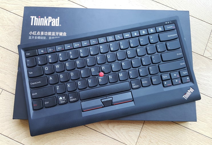 씽크패드 빨콩 블루투스 키보드_ ThinkPad Compact Bluetooth Keyboard with TrackPoint ...