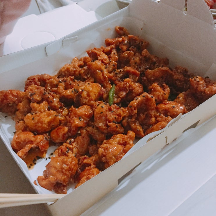 춘천여행 춘천 중앙시장 맛집 육림닭강정 숙소에 포장해서 가면 좋지요 포장 택배가능 네이버 블로그