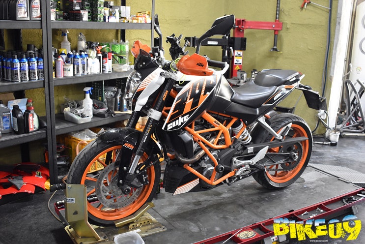 Ktm 듀크390 오토바이 프론트쇼바 오버홀 리데나 교체 정비 튜닝 전문점 오토바이 용달 픽업 사고 긴급출동 중고오토바이 판매