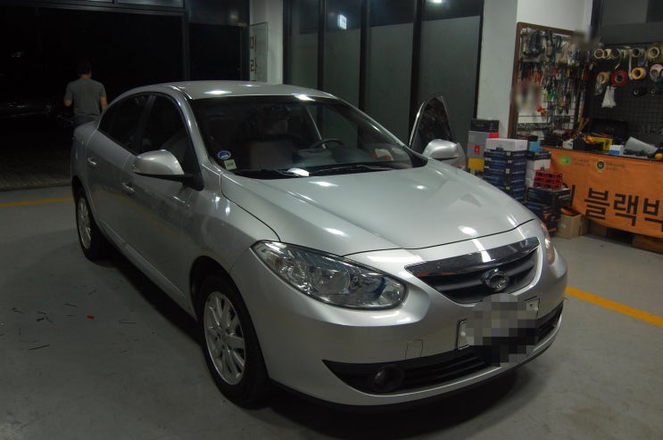 NEW SM3 네비 매립 아이나비 NP700D 내비게이션 매립 수입차 카오디오 AV 수리 안드로이드 네비 매립 수원 네비 매립 수원 카오디오 수원 미라클 사운드 : 네이버 블로그