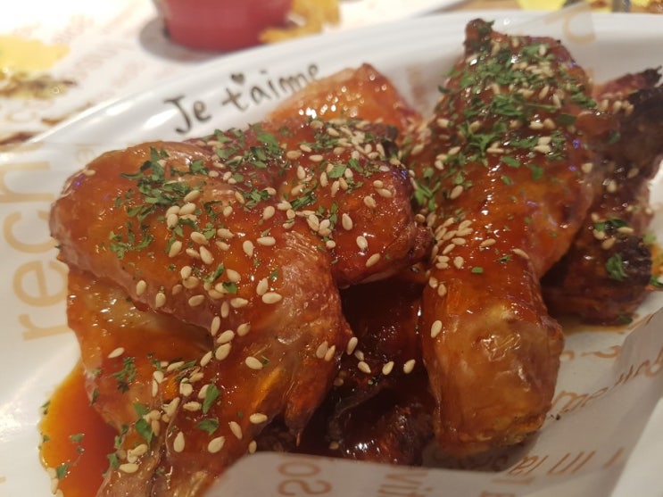 아산 쥬뗌치킨스페셜치킨b베이크핫소스치킨한마리반세트신용화동치킨맛집메뉴판회식장소가족외식데이트프렌치어니언뽈레