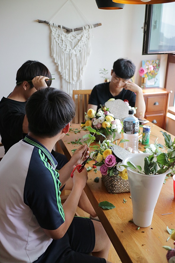 부산단체플라워레슨 부산직업체험 부산플라워레슨 부산오륙도중학교 네이버 블로그