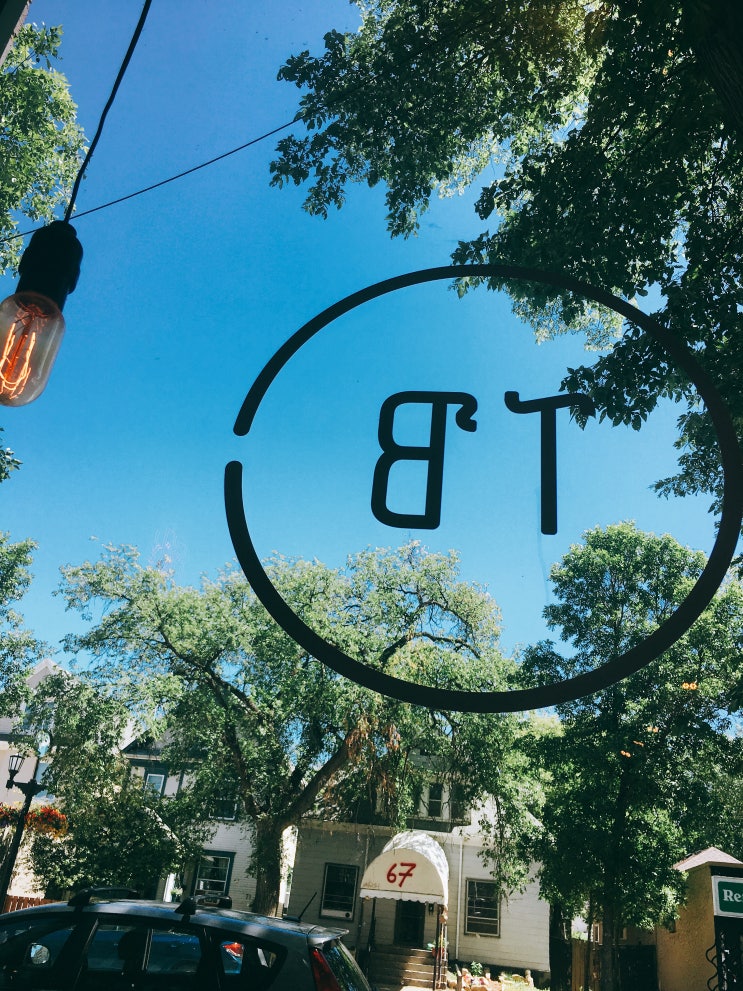 위니펙 카페 맛집를 찾아 떠나자_Thom bargen : 네이버 블로그