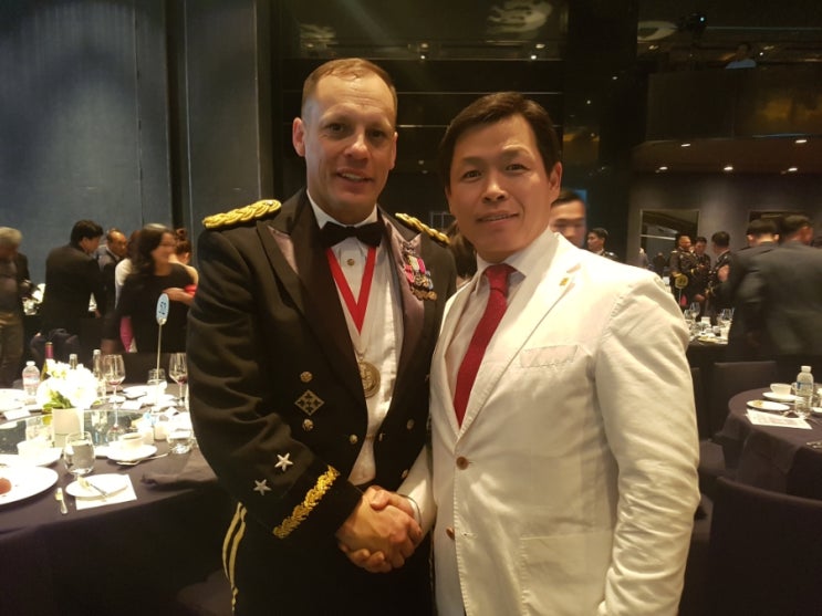 2018 US Army Aviation Ball 참석 : 네이버 블로그