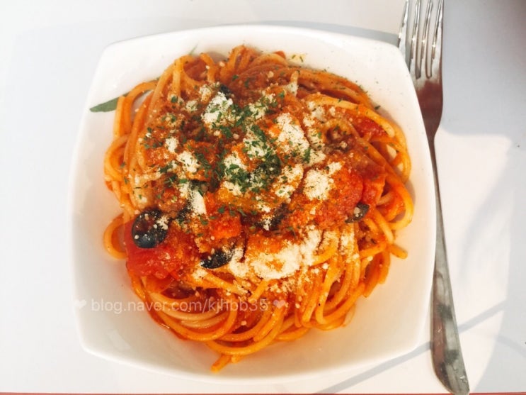 피자치즈와 파마산치즈가루는 내 냉장고에서 없어선 안될 것 : 네이버 블로그