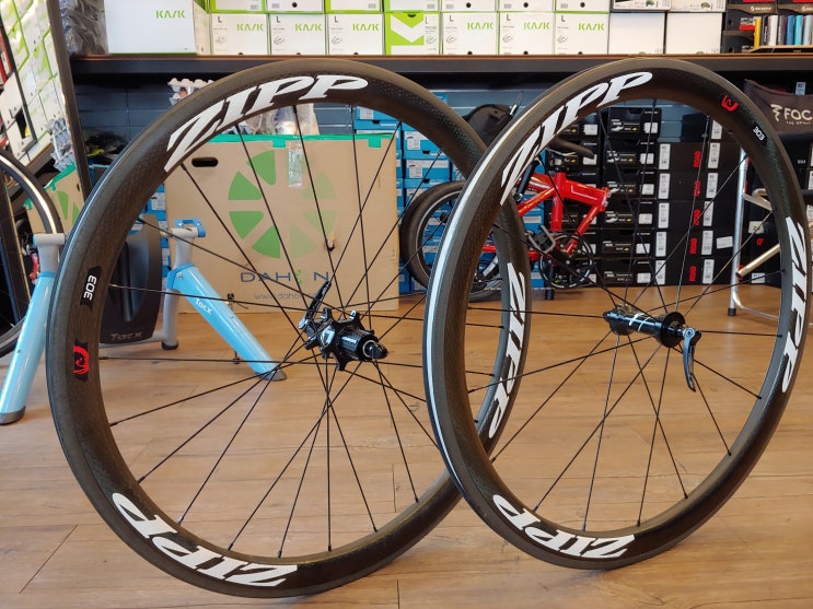 믿고 타는 경태네중고~! ZIPP 303 클린쳐 휠셋 판매~! : 네이버 블로그