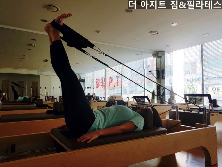 수내역 체형교정 필라테스 예쁜 다리라인과 골반 안정화를 만들어 주는 리포머 필라테스 네이버 블로그