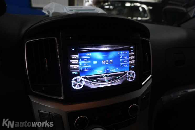 더뉴그랜드스타렉스 1탄 - JY커스텀 A1000 블루투스 카오디오 교체 : 네이버 블로그