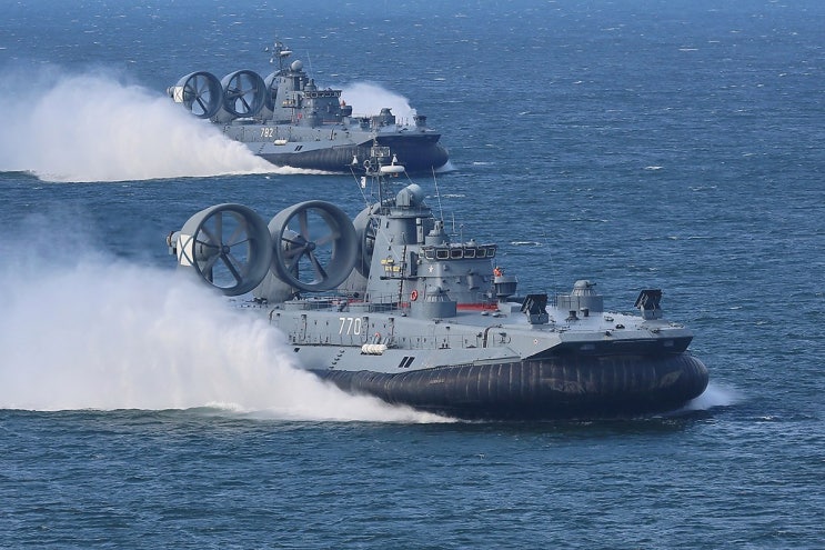 주브르급 공기부양정(Zubr-class LCAC) : 네이버 블로그