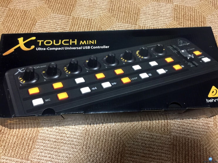 [개봉기] 베링거 X-touch Mini #1 : 네이버 블로그