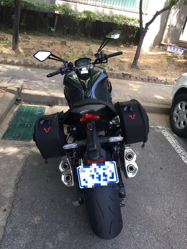 [자가정비] 가와사키 Z1000R Z1000 사이드백 구입/장착 :: SW-MOTECH 사이드백 : 네이버 블로그