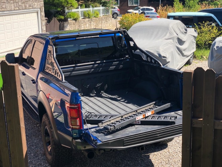 포드 F150 랩터 라이트닝 블루 롤바 작업 후 출고 FORD F150 Raptor Roll-Bar,Stowable ...