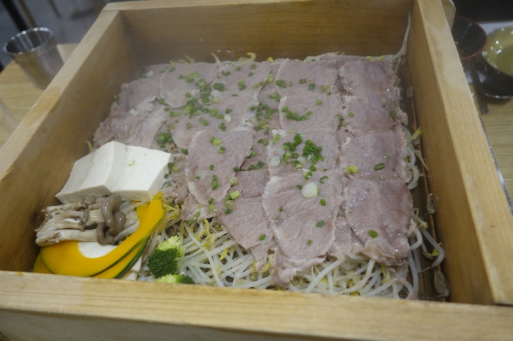 [혜화역 맛집] 환상의 요리 도토리편백집 방문 후기 : 네이버 블로그