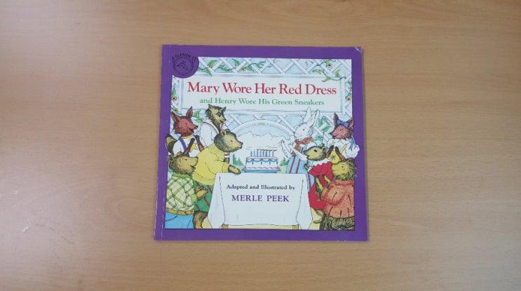 Mary wore her red dress and Henry wore his green sneakers (adapted and ...
