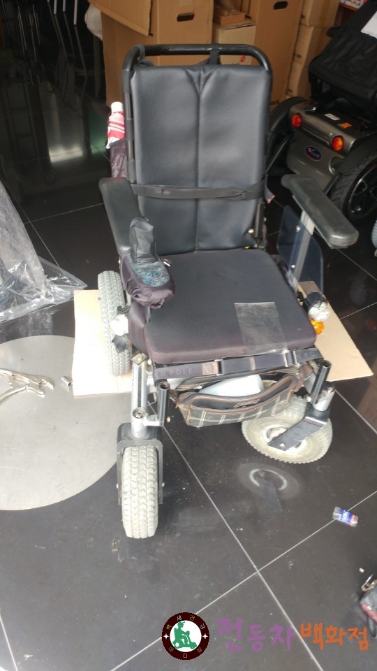 GK11 Eco 부산 전동휠체어 소음 진동 브레이크 한쪽 밀림 수리 부산 울산 광주 전주 남원 전동휠체어수리 전동스쿠터수리 ...