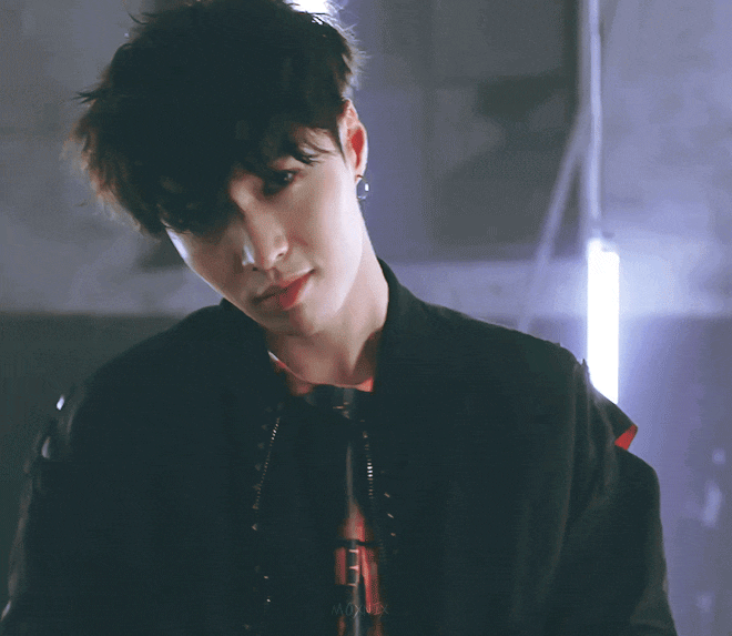 180831 Lay - Sheep (Alan Walker Relift) 레이 움짤 : 네이버 블로그