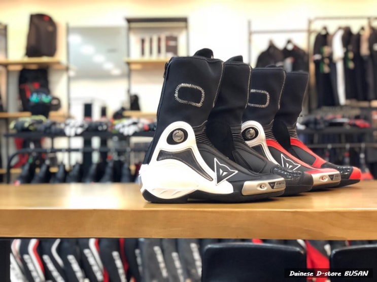 Dainese 액시얼 부츠 (R AXIAL PRO IN)- 다이네즈 부산 : 네이버 블로그