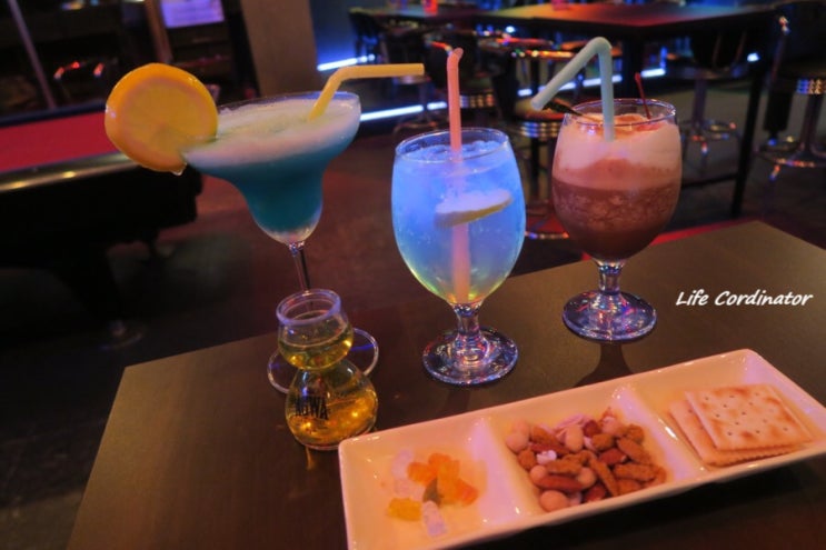 신촌펍 비엠바 BM BAR 칵테일바 신나게 쉣낏 : 네이버 블로그