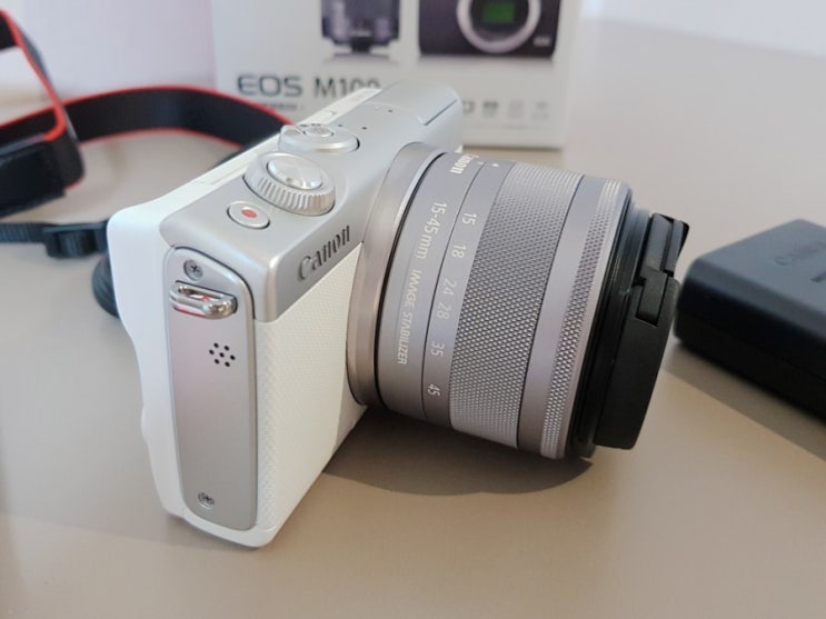 캐논 EOS M100 미러리스 개봉기. 핸드폰 갤럭시S8. 아이폰8 비교 : 네이버 블로그