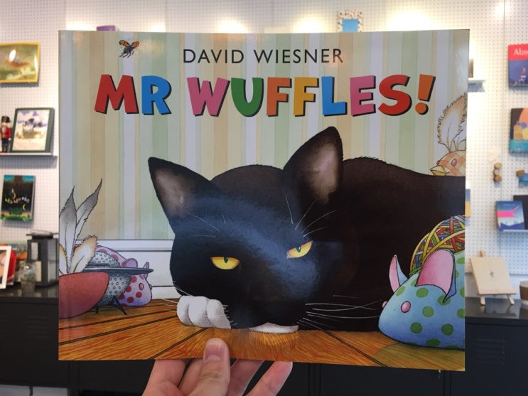 [딜라이트리 그림책 추천/리뷰] 72. MR. Wuffles : 네이버 블로그