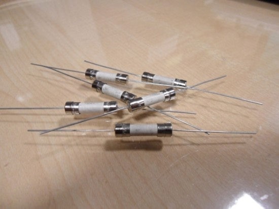 T10AH250VP Axial type. 250V10A. T10AH250V. Ceramic Tube Time Lag Fuse ...