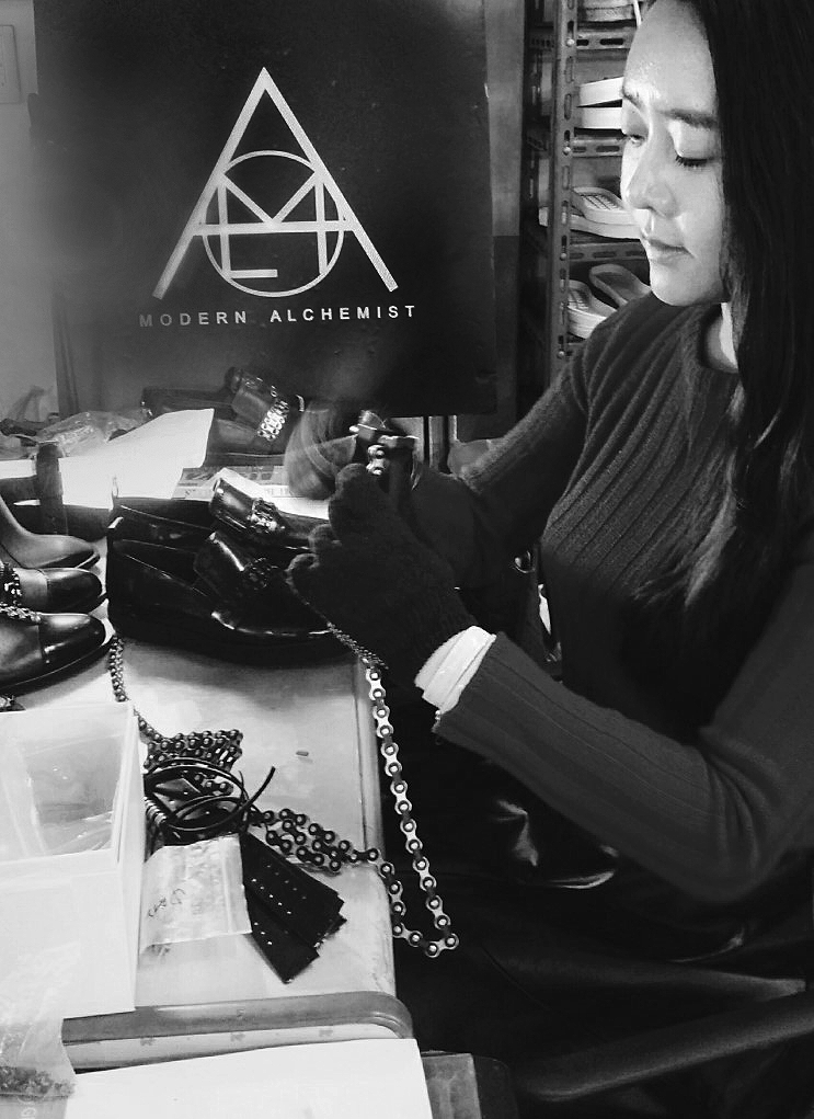 모던알케미스트(Modern Alchemist) 배금주디자이너 인터뷰 : 네이버 블로그