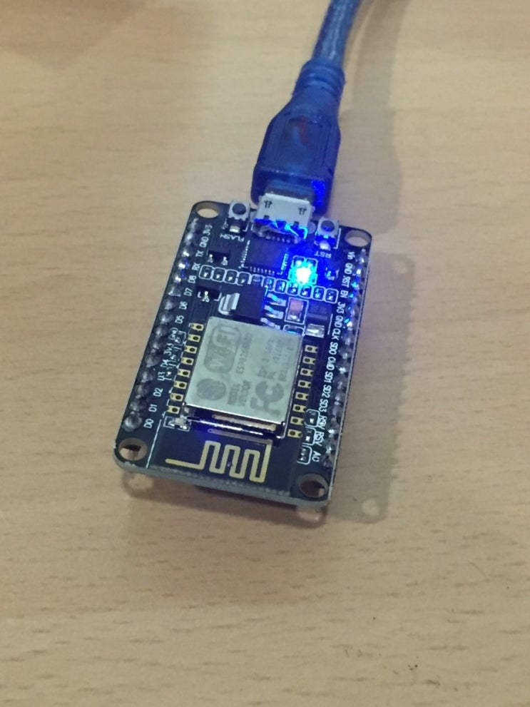 NodeMCU의 내장 LED 오작동? / Blink 예제 : 네이버 블로그