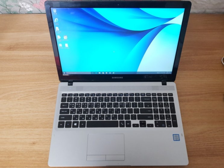 SOLDOUT 549,000원 15.6 삼성전자 노트북5 NT500R5L-L54S [ i5-6200U,8GB,SSD128GB+HDD500GB ] 1.9kg : 네이버 블로그
