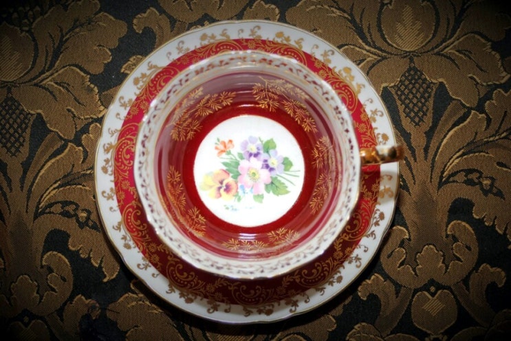 화려한 애덜리(Adderly)본 차이나 레드(1947) : 네이버 블로그