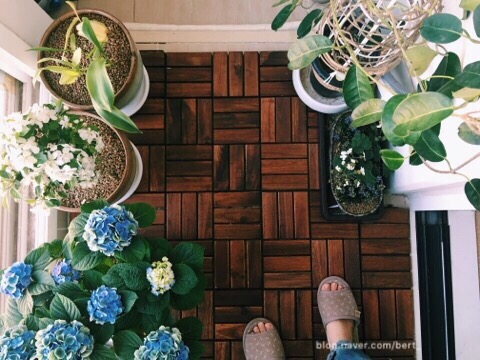 이케아 룬넨 Ikea Runnen. 야외 조립마루(color:브라운스테인)로 배란다 바닥, 건식화장실 인테리어 : 네이버 블로그