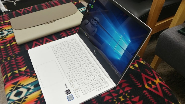 [신제품 리뷰] 2018년형 LG그램(GRAM) 13ZD980 사용기, 올해는 올뉴로 가즈아! : 네이버 블로그