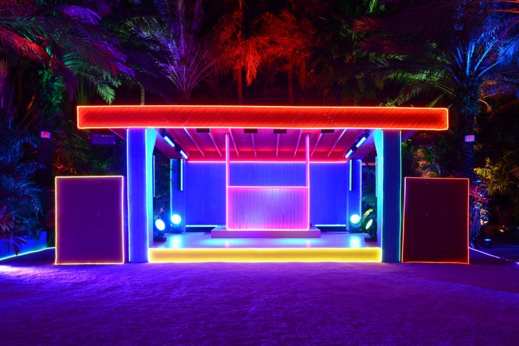 [전 시]프라다 클럽_THE PRADA DOUBLE CLUB AT ART BASEL MIAMI BEACH BY CARSTEN ...