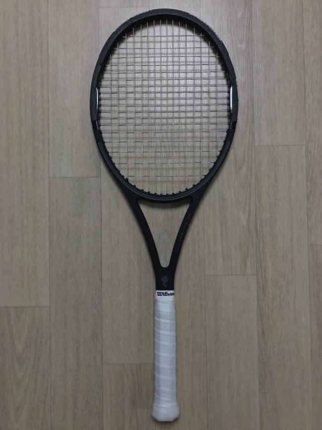 페더러 라켓 한정판 윌슨 프로스태프 85 (Pro Staff RF85) , 천연 스트링 : 네이버 블로그