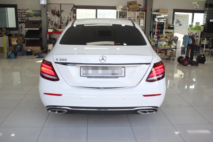 BENZ 벤츠 E300 아방가르드 AMG LOOK 변신 모드 (E43.st) : 네이버 블로그