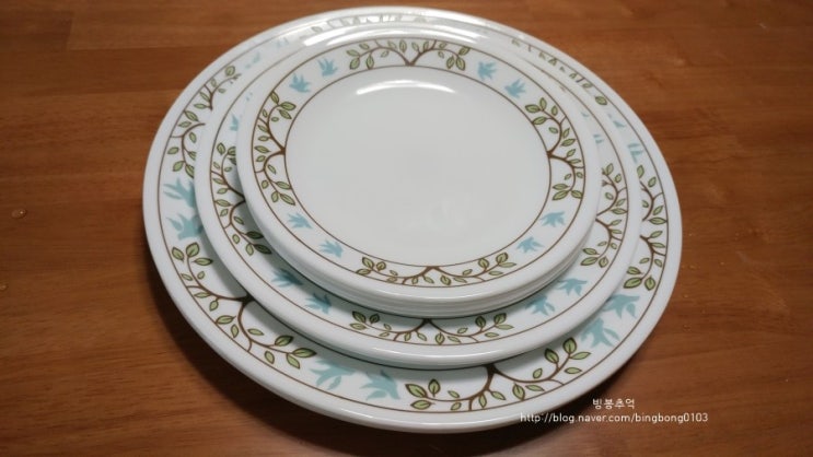 코렐(CORELLE) 트리버드(TREE BIRD) 4인 디너세트 20P로 신혼살림 꾸리며 아침식탁 풍경 찰칵 : 네이버 블로그