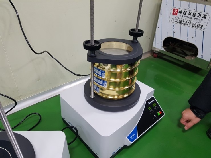 Sieve Shaker 납품 완료 (Retsch AS Basic) : 네이버 블로그