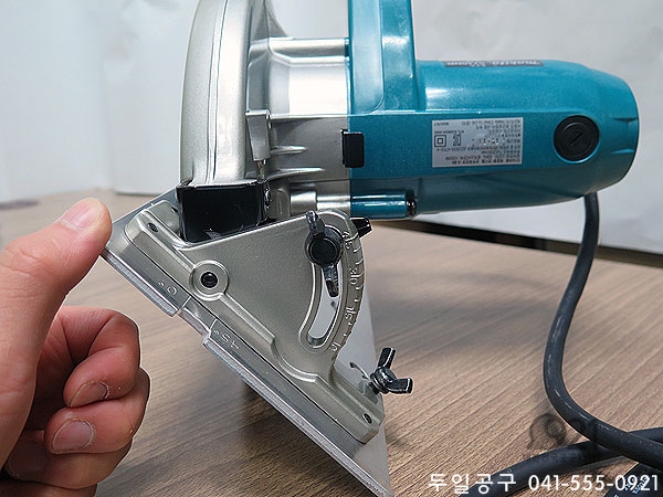마끼다 원형톱7"5740NB DIY 목공용 : 네이버 블로그