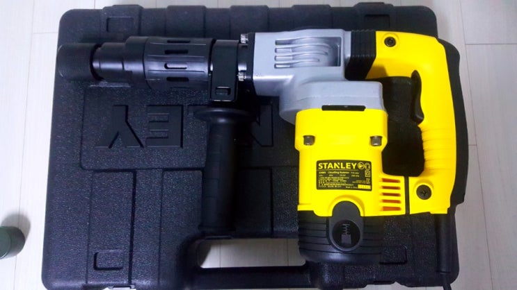 함마드릴 까대기라고하는 파괴함마!! 스탠리 STHM5 한번 보실라우?! : 네이버 블로그