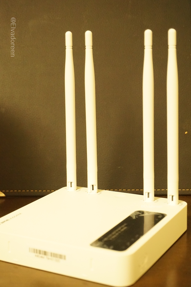 무선 공유기 ipTIME A604M 뛰어난 무선통신 광인터넷(FTTH) 속도 100Mbps 즐기자 :D : 네이버 블로그