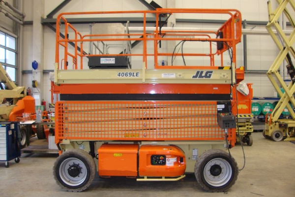 [고고리프트] 수직형 배터리 14M - JLG 4069 (부산/양산/창원/마산/울산 고소작업대 렌탈/임대/판매/수리) : 네이버 블로그