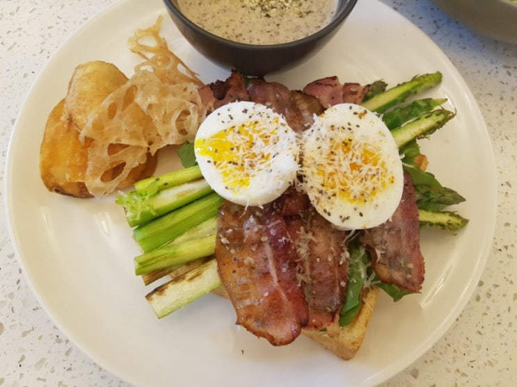 [고속터미널 맛집 / 파미에스테이션 맛집] 멜던(Meldone) - 주말 기분나는 브런치 맛집 : 네이버 블로그