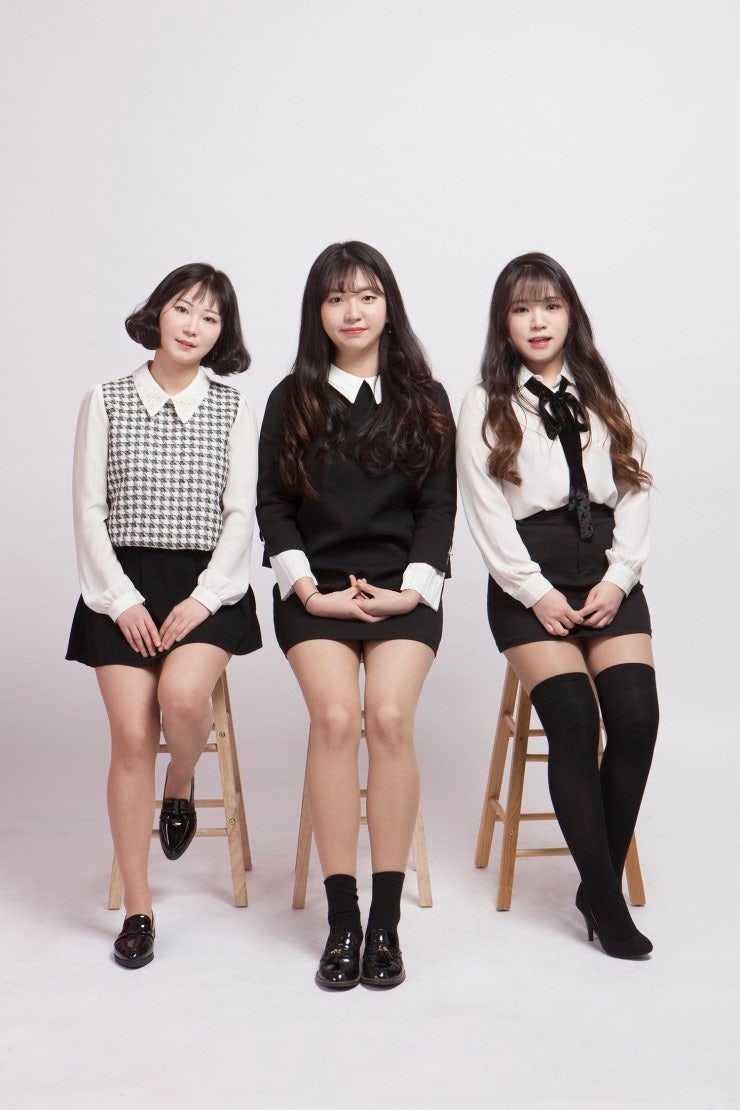 홍대스튜디오홍대우정사진홍대사진관우정이미지사진컨셉이미지사진우정사진우정사진잘찍는곳합정스튜디오상수스튜디오별사진관