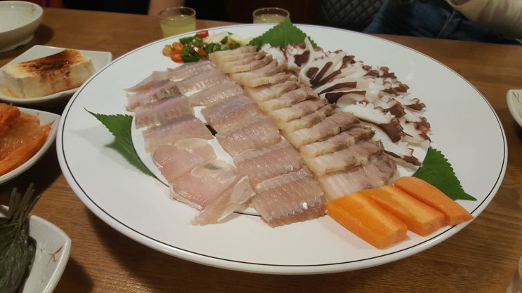 분당 홍어 맛집 삭힌 홍어 먹을수 있는 서현역 삼돌이 식당 네이버 블로그