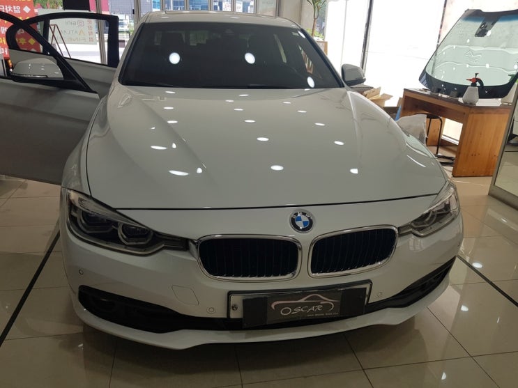 BMW 320D. 방음, 스피커 교체로 확 달라진 펀드라이브를 즐기세요. : 네이버 블로그