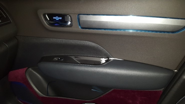 QM6 LED 도어캐치(이니셜파리) DIY : 네이버 블로그