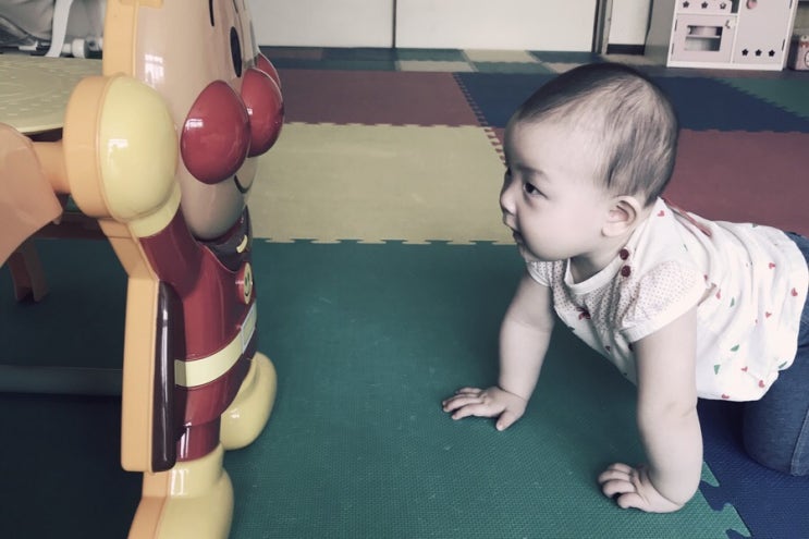 [일본어 공부] 아기의 행동을 일본말로? 뒤집기, 앉기, 기어가기... 寝返り お座り ずりばい ハイハイ つかまり立ち ...
